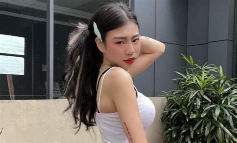 Vey Ruby Jane - Biodata, Profil, Fakta, Umur, Agama, Pacar, Karier