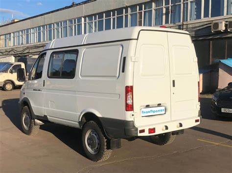 Прокат автомобиля ГАЗ-27527 "Соболь 4х4" 7 мест в Москве
