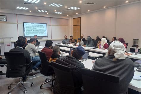 smcs conducts workshop on computer science curriculum enhancement