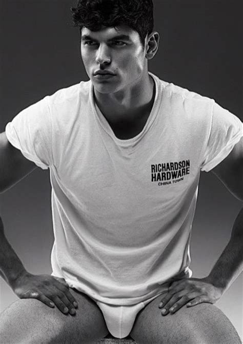 Christopher George D`management