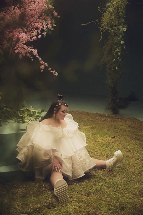 Netta Barzilai 1883 Magazine