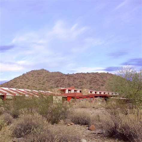Frank Lloyd Wright Subverted Art Gallery Layouts With His Guggenheim