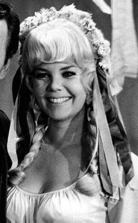 Sigrid Valdis