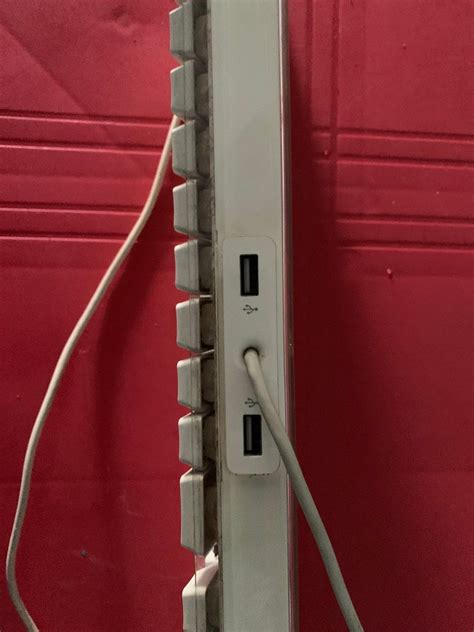 Imac Usb Keyboard Computers And Tech Parts And Accessories Computer Keyboard On Carousell