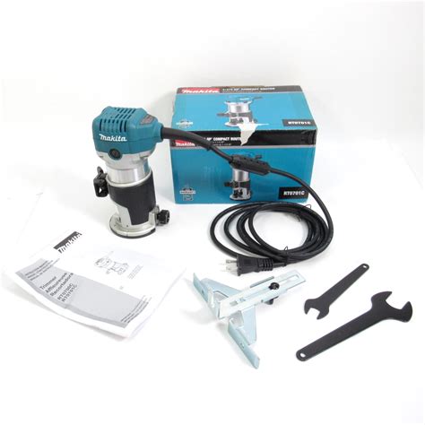 Makita Rt0701c 1 1 4 Corded Compact Router