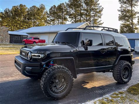 Black Lifted Toyota Fj Cruiser Off Road Build With Long Travel Suspension