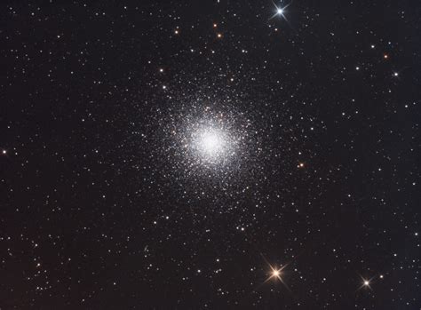 M13 Globular Cluster Astrochest
