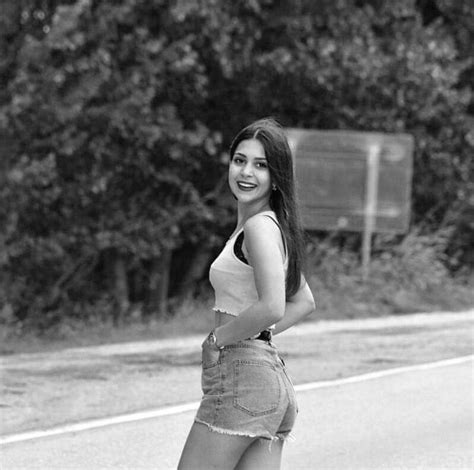 Valentina Man Woman Str 18 To 24 Yrs Looking In Sydney Eastern Suburbs