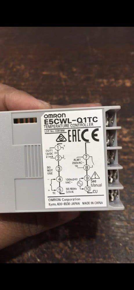 Omron Pid Controller At ₹ 1990 Piece Ezra Street Kolkata Id