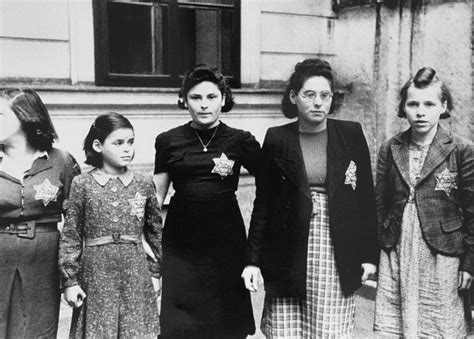 Women During The Holocaust Photographs Holocaust Encyclopedia