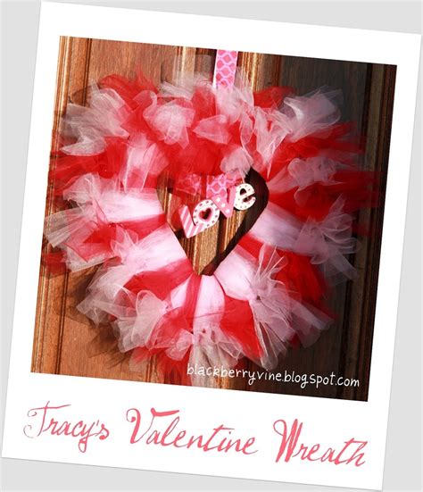Pretty Tulle Wreath Love It Valentines Tulle Tulle Heart Wreath