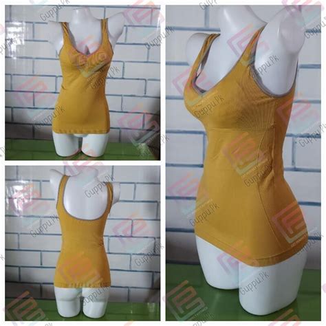 Padded Camisole Shaper Top Reversible Neckline Guppupk