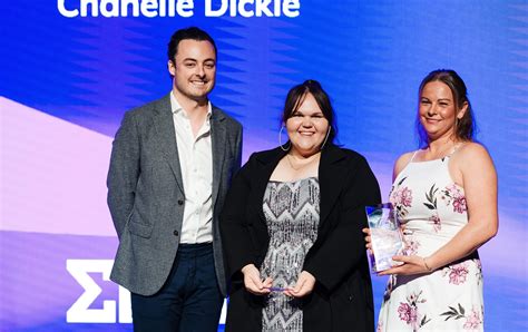 Annarehab Rewarded For Dedication To Thoroughbred Welfare Loveracingnz