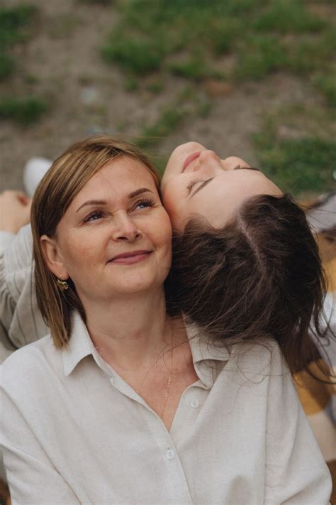 Фотосессия с мамой Идеи для фото дочки и мамы