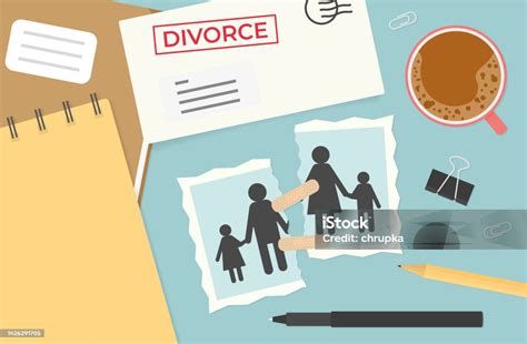 찢어진 가족 사진 이혼 편지 결혼 문제의 개념 별거 편평한 누워 구성 남녀관계 문제에 대한 스톡 벡터 아트 및 기타 이미지 남녀관계 문제 분리 가족 Istock