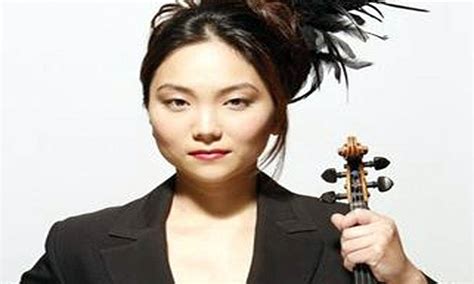 Thieves Who Tried To Sell Top Violinist S 1 2m Stradivarius For 100 Face Prison Daily Mail