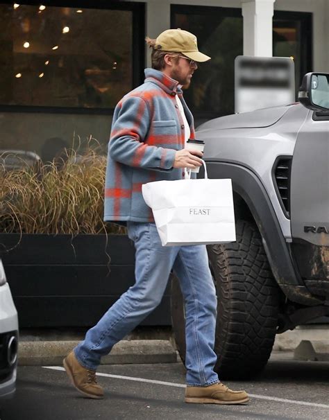 5 стильных мужчин Голливуда по которым сходят с ума все женщины