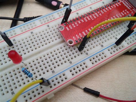 How To Turn On An Led With Fedora Iot Fedora Magazine