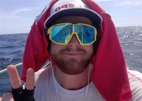 Sievu Apņēmis Pasaules Apceļotājs Kārlis Bardelis