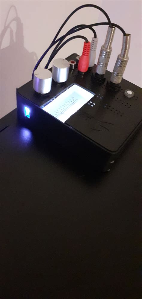 Diypowered Mind N Hands Pré Amplificador Com Tl 082 E Vu Meter