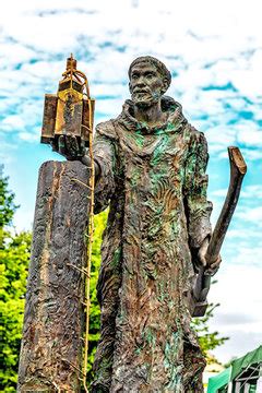 Bonifatius Bilder – Durchsuchen 2,037 Archivfotos, Vektorgrafiken und ...
