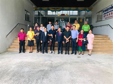 คุณวังหยาง โรงเรียนกอบกาญจน์ศึกษามูลนิธิ Facebook