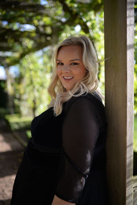 Curvissa Plus Size Evening Wear Ad Whatlauraloves