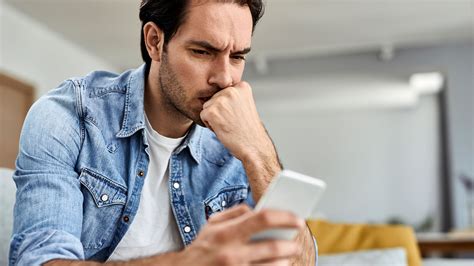 Billions Of Iphone And Android Users Warned Over ‘sneaky Text Attack