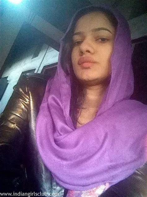 Indian Couple Homemade Sex Scandal Porn Tape Indian Girls Club