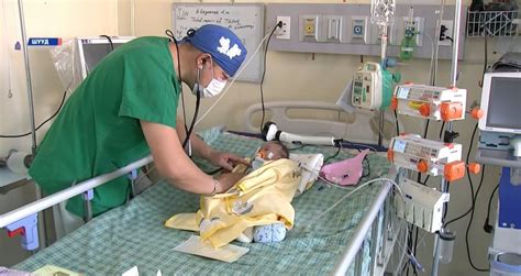 УГТЭ ийн эмч нар зүрхний төрөлхийн гажигтай нярайд мэс засал хийж амь насыг нь аварлаа