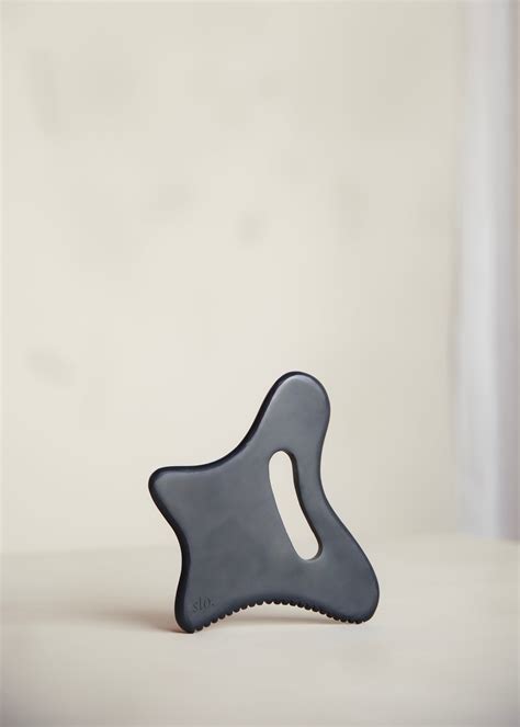 Bian Stone Body Gua Sha