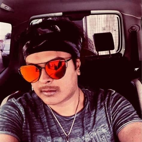 Upeka De Silva සුභම සුභ උපන්දිනයක් වේවා Rosa Uncle ♥️🥰😇 Facebook