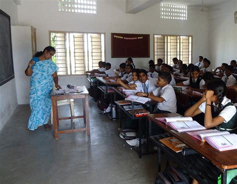Class Rooms Montfort School Trichy