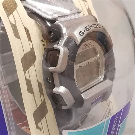 Yahoo オークション 未開封未使用 Casio G Shock Dw 003rb 8bt Rockand