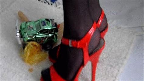 Multi Red Crush Madam Annemarie Crush Site Clips4sale