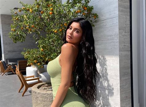 Как Кайли Дженнер отметила свое 25 летие