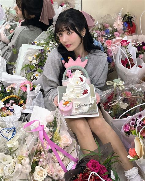 231009 Kwon Eunbi Instagram Update R Izone