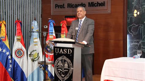 Ministro Darío Castillo Lugo Dicta Conferencia Magistral Sobre Enfoque