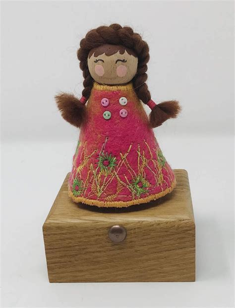 Hellen Edwards Leaping Hare Art Gallery And Framers