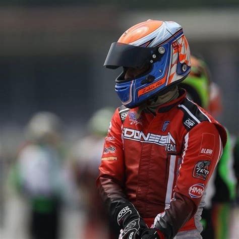 Zahir Ali Zahir258 • Threads Say More