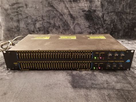 Vintage Graphic Equalizer