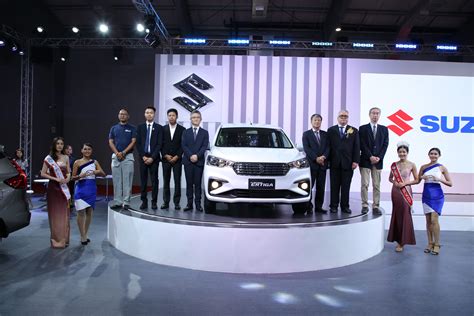 ရန်ကုန်နိုင်ငံတကာမော်တော်ယာဉ်ပြပွဲတွင် ဆူဇူကီးကုမ္ပဏီက Ertiga Upgraded မော်ဒယ်ကားများ ခင်းကျင်းပ