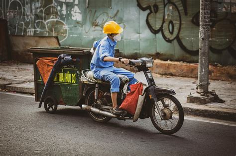 3 000 Free Garbage Collector And Trash Images Pixabay