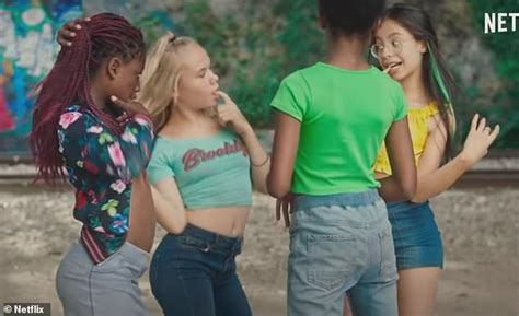 Cuties Movie Scenes 60 Photos Moonagedaydreamfilm