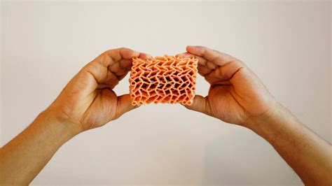Movie 3d Weaving Can Improve Sportswear Medicine And Architecture