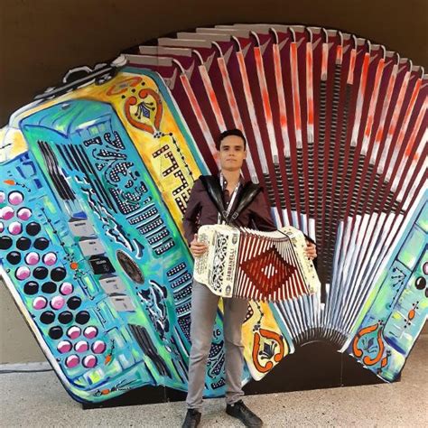 Aif8zzqtopecllu49pdxeon9snzdqw5d9jcunnhfab7 8ss S900 C K C0x00ffffff No Rj