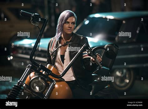 Future Man Eliza Coupe In Pilot Season 1 Episode 1 Aired November