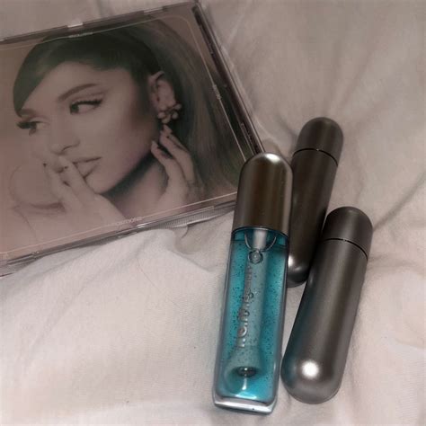 Rem Beauty And Cd V2 💕 Inspo De Maquillaje Maquillaje Kits De Maquillaje