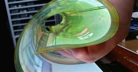 Lg Creó Una Pantalla Enrollable Infobae