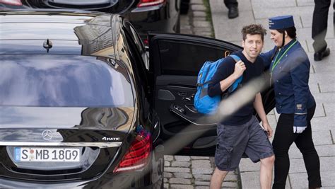 Смењен творац компаније Опен АИ Упозоравао на страхоте од вештачке интелигенције — Rt Balkan